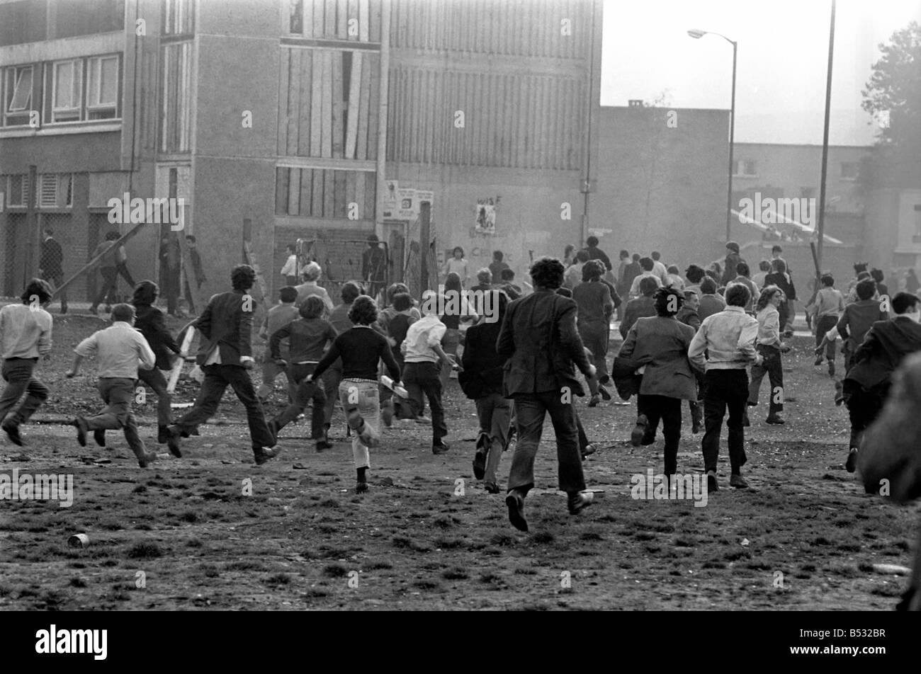 Northern Ireland Sept. 1971, Rioting in the Bogside, Londonderry where ...