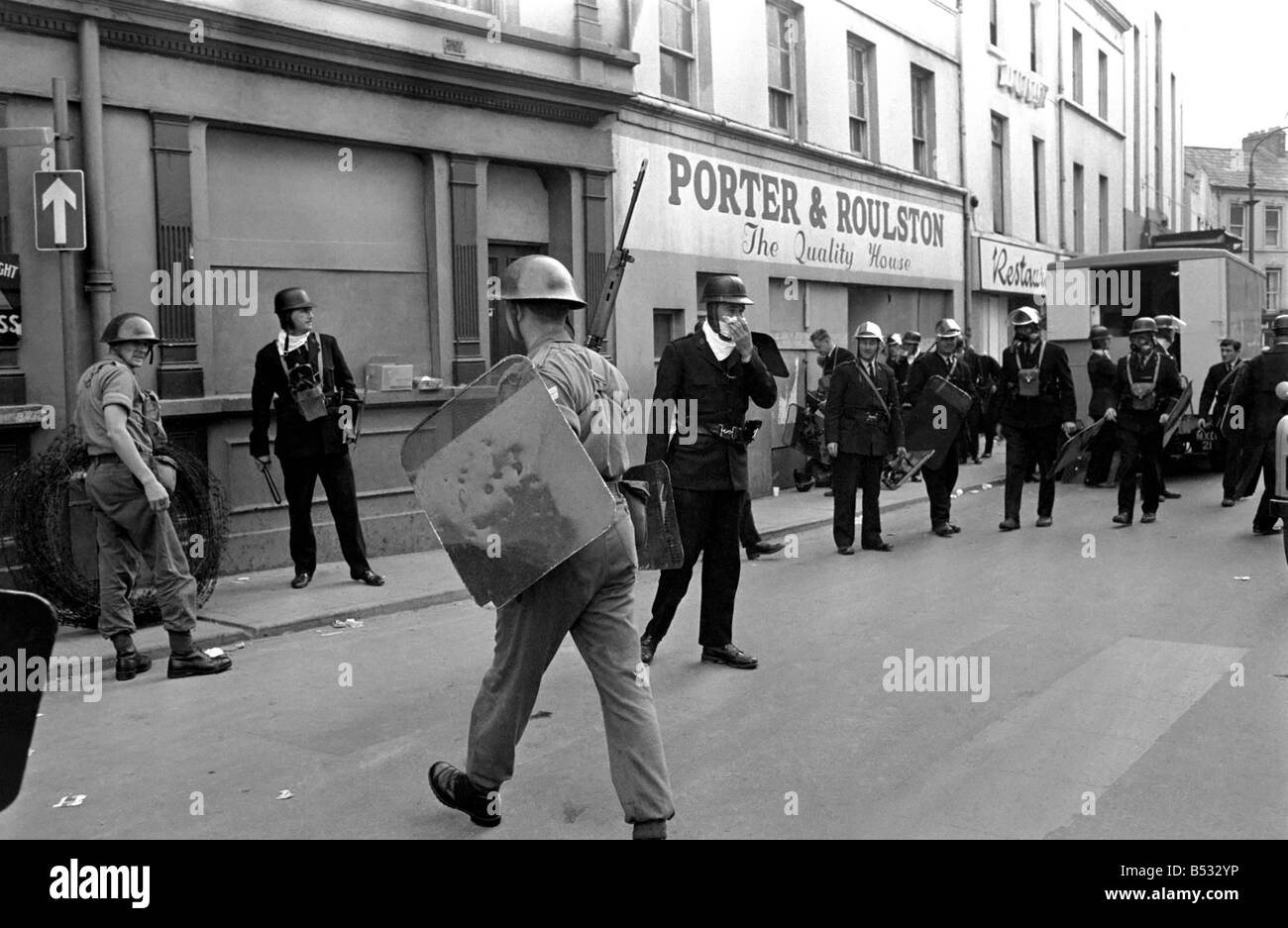 Northern Ireland Aug. 1969. Elements of the British Army are deployed ...