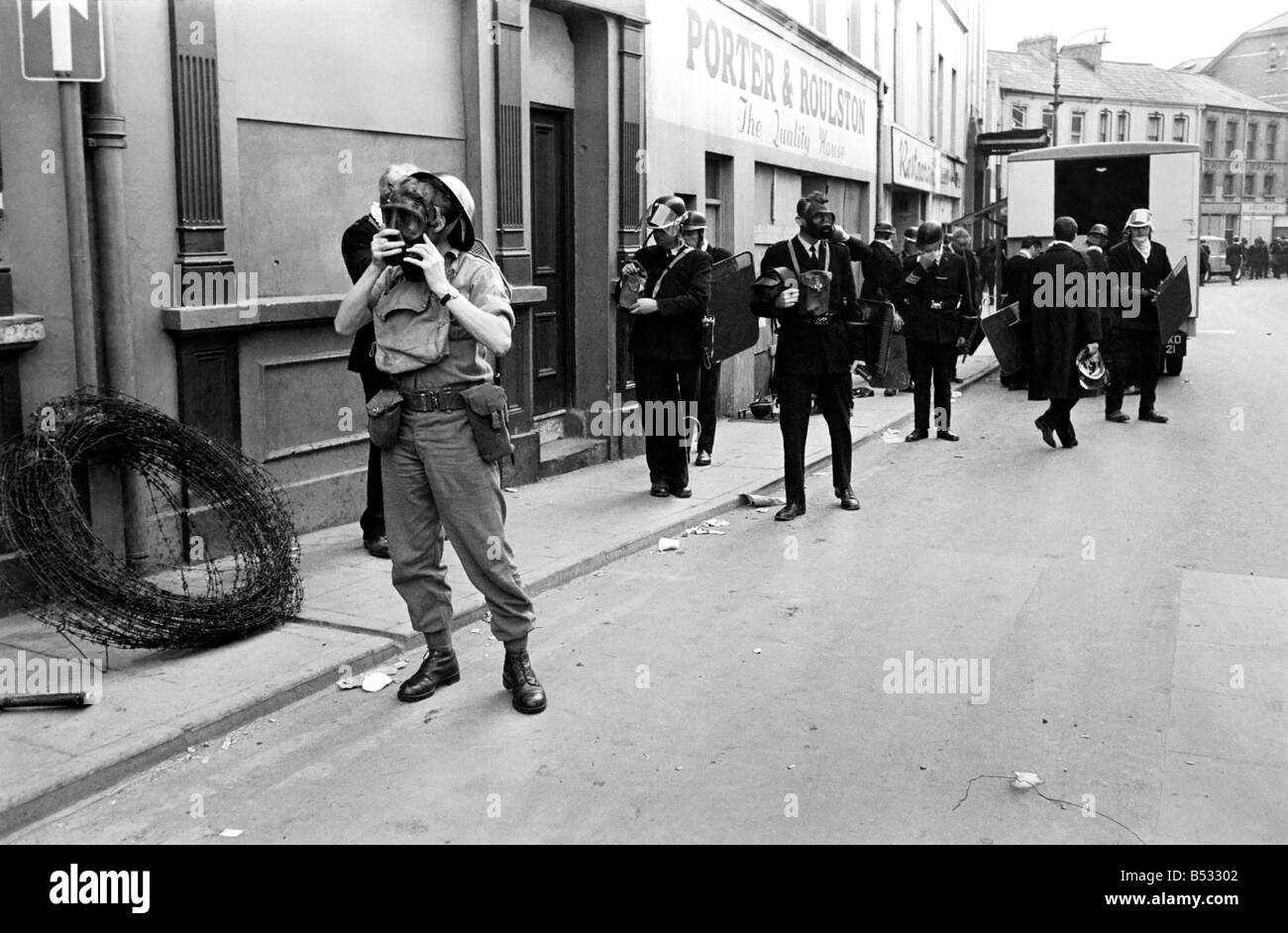 Northern Ireland Aug. 1969. Elements of the British Army are deployed ...