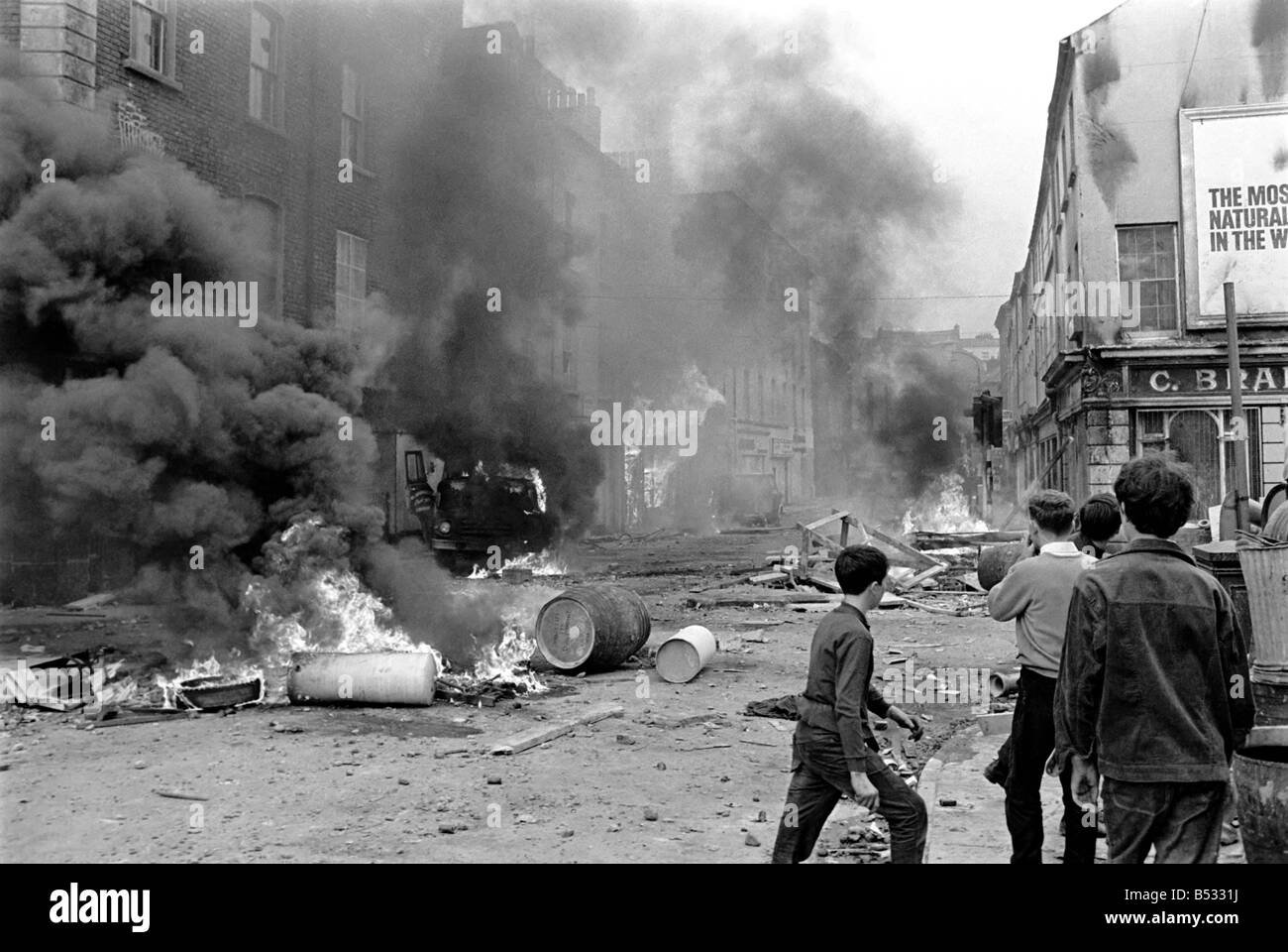 Northern Ireland Aug. 1969. Elements of the British Army are deployed ...