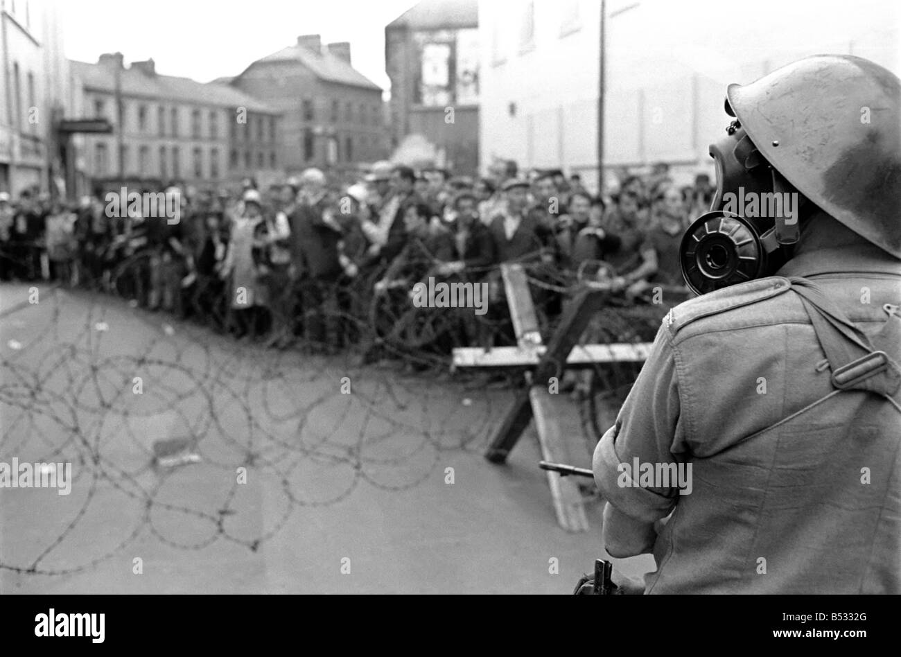 Northern Ireland Aug. 1969. Elements of the British Army are deployed ...
