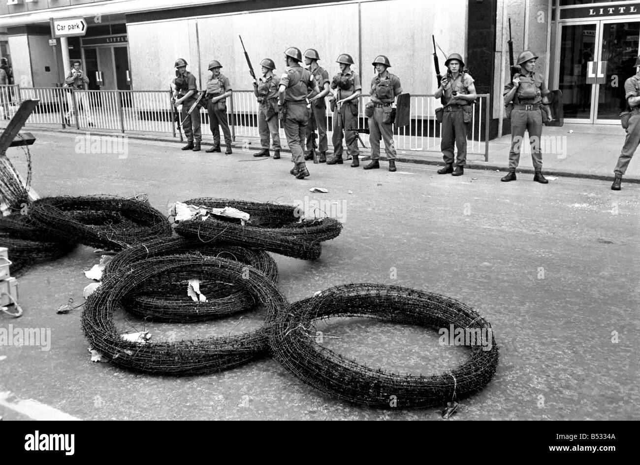 Northern Ireland Aug. 1969. Elements of the British Army are deployed ...