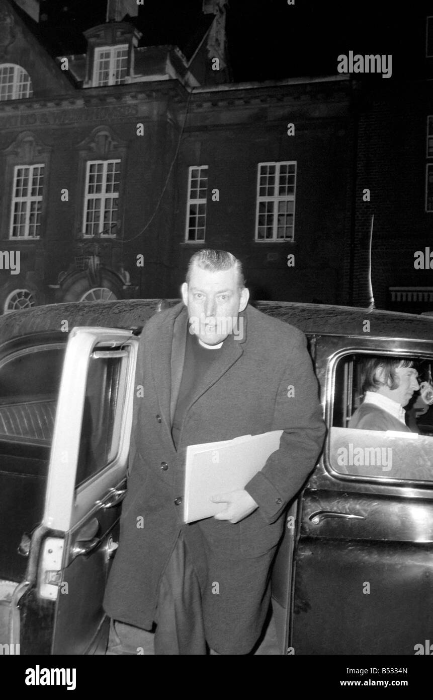 Rev Ian Paisley arrives at the BBC Studios for the Great Ulster Debate ...