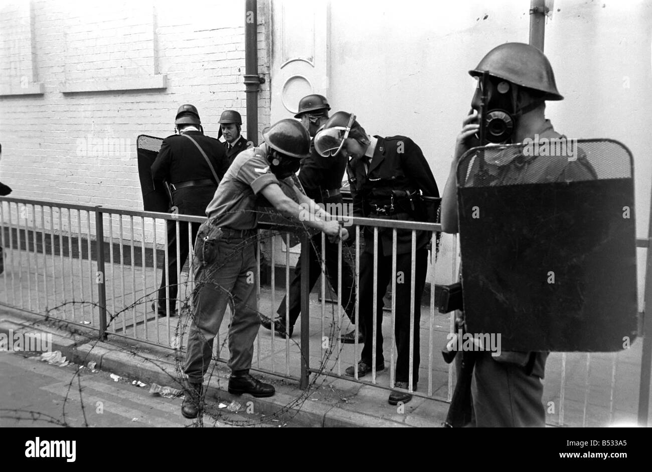 Northern Ireland Aug. 1969. Elements of the British Army are deployed ...