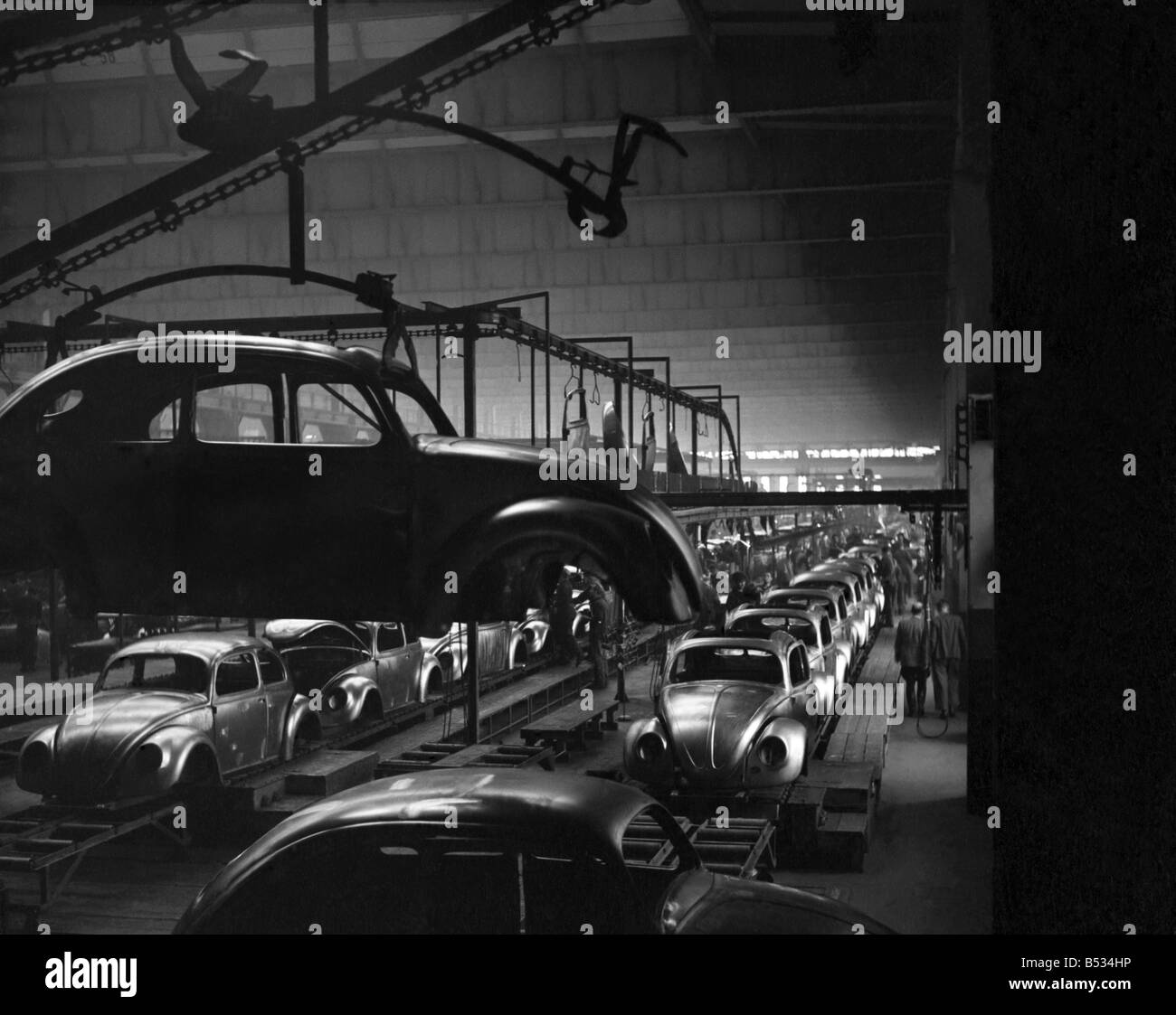 Volkswagen car factory production line hi-res stock photography and ...