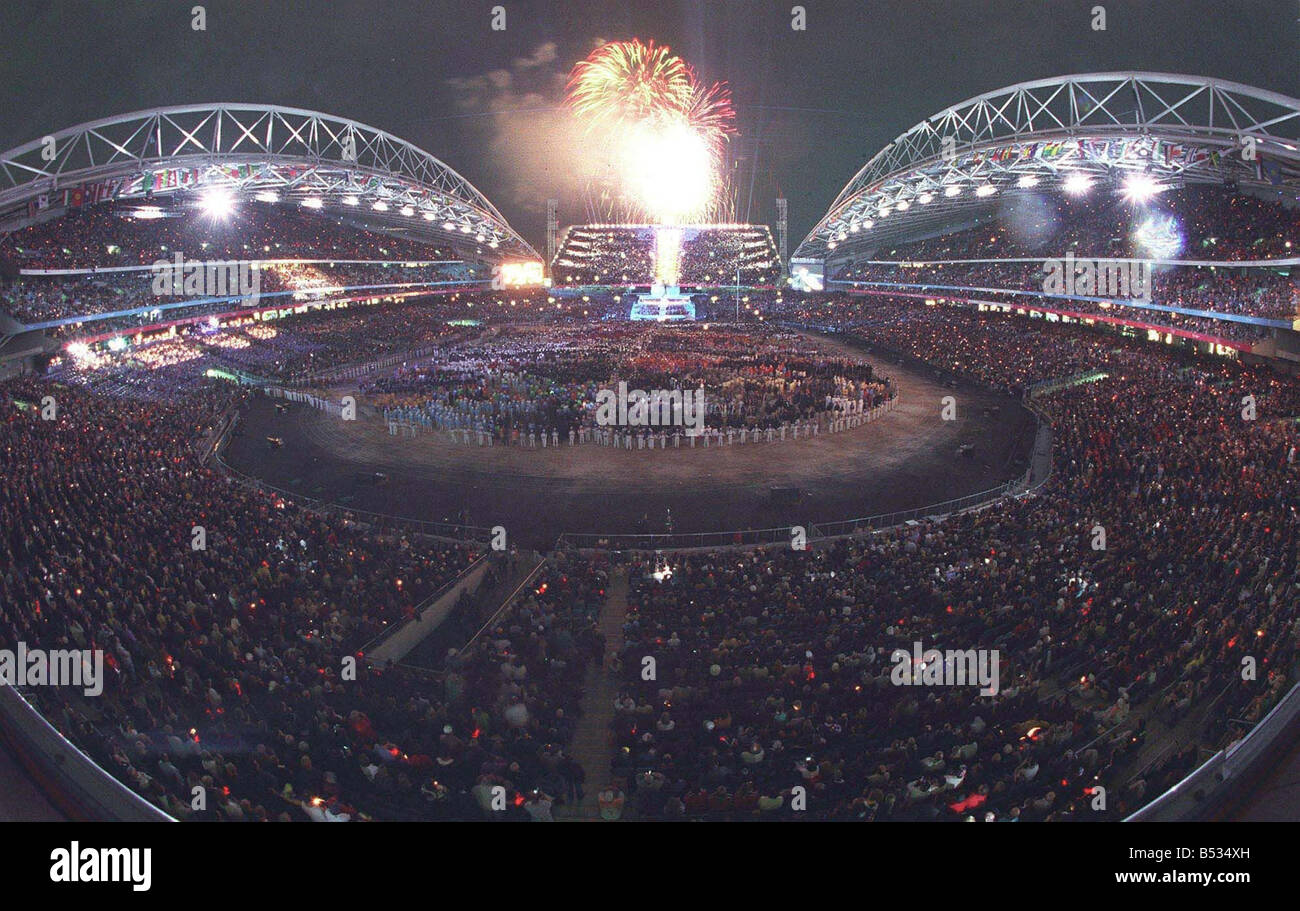 Fireworks at the Opening ceremony of the Sydney September 2000 Olympic ...