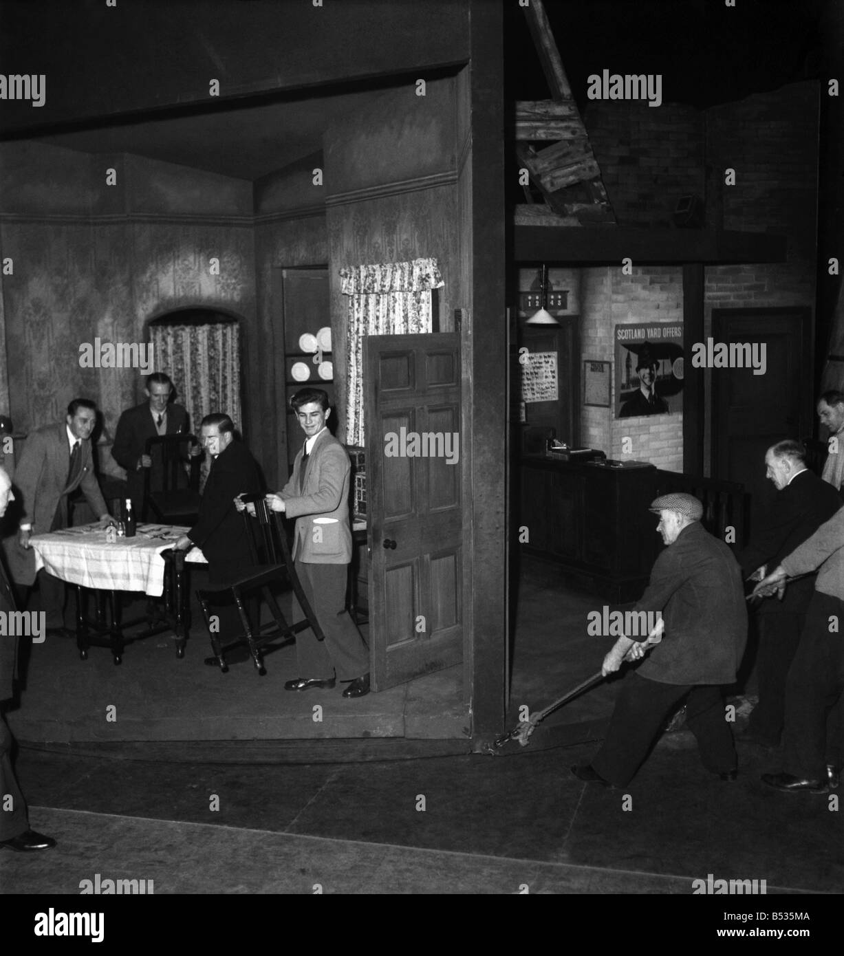 1950s theatre hi-res stock photography and images - Alamy