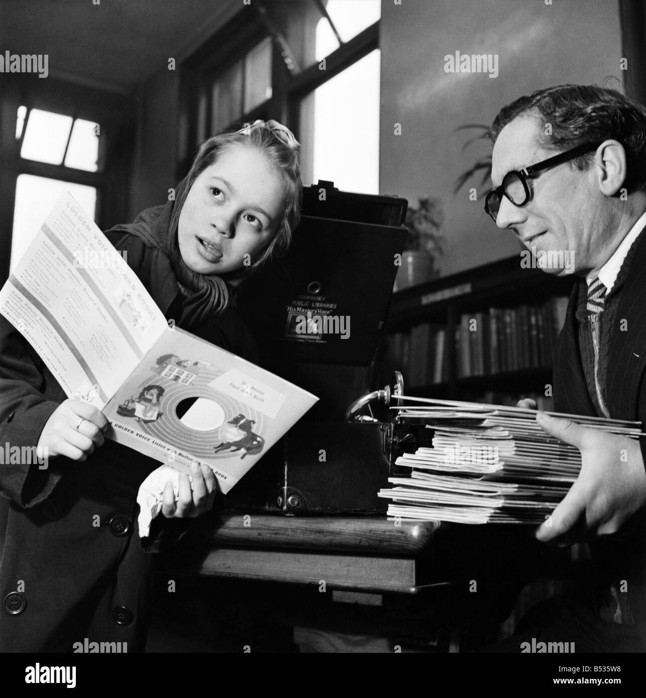 1950s library books hi-res stock photography and images - Alamy