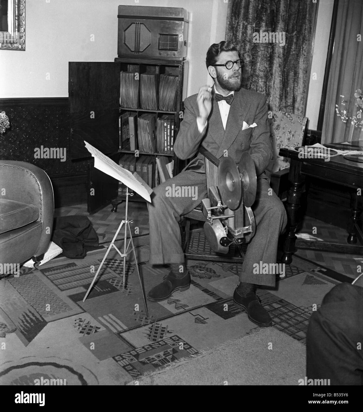 Derek Guyler of the BBC June 1949 O18911-002 Stock Photo - Alamy