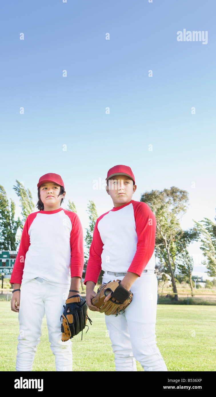 Boys baseball uniforms hi-res stock photography and images - Alamy