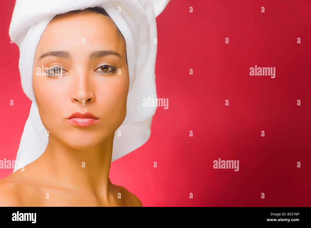 Young woman red towel wrapped hi-res stock photography and images - Alamy