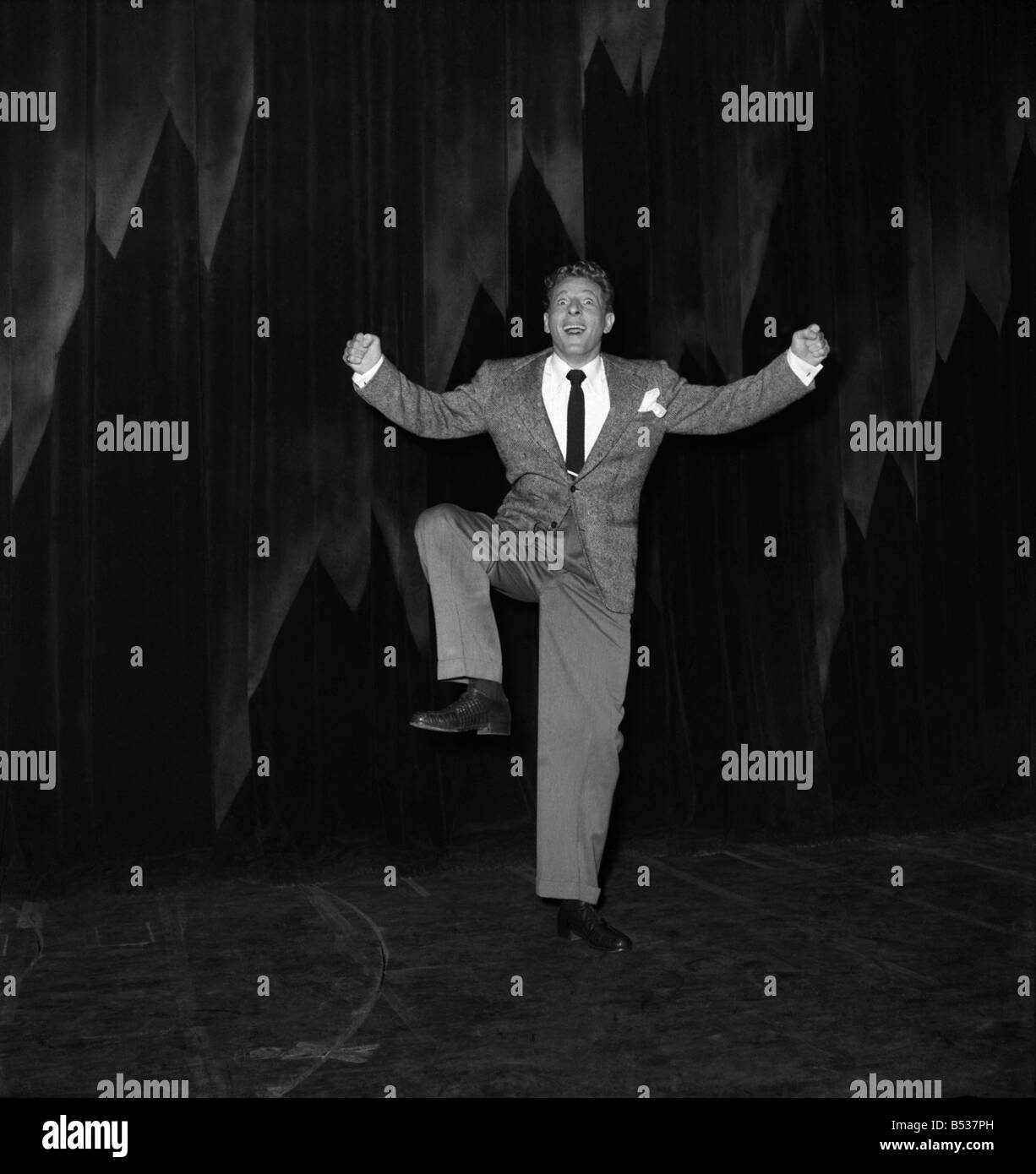 Danny kaye hi-res stock photography and images - Alamy
