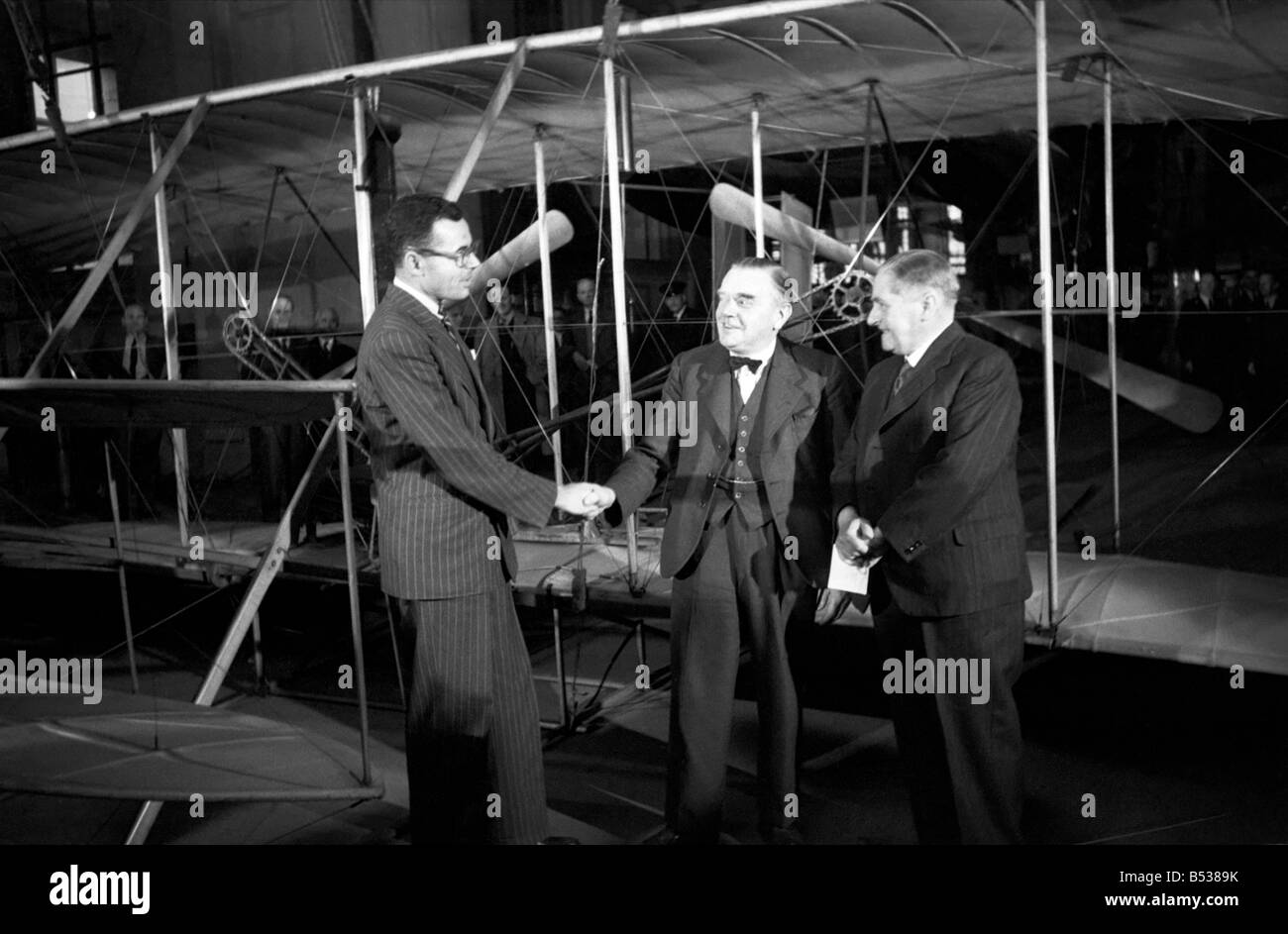 Wright Brothers 'Kitty Hawk' aeroplane, going back to U.S. from Science ...