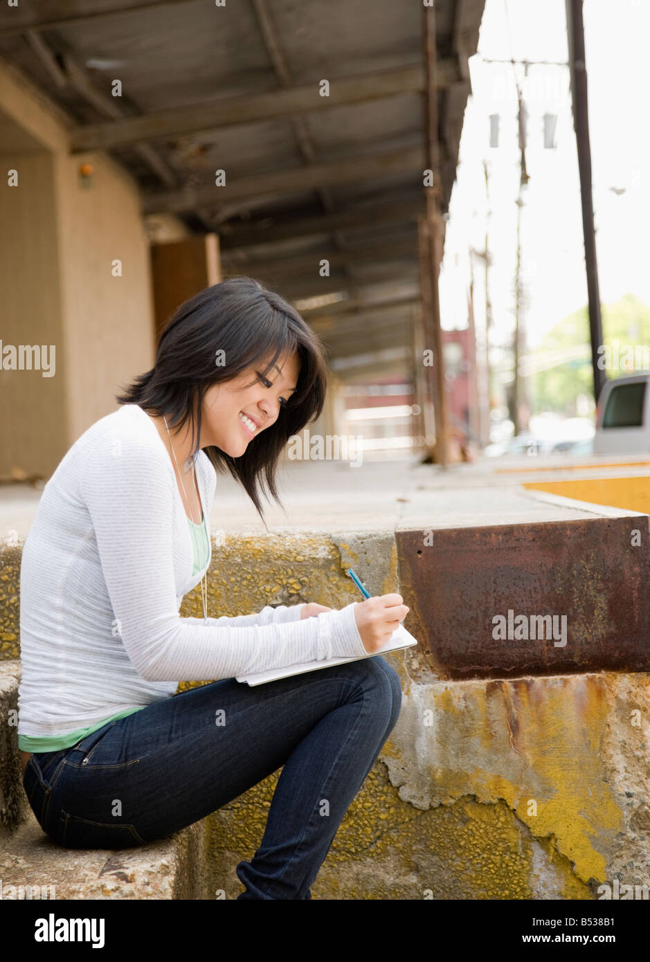 Learning loading hi-res stock photography and images - Alamy
