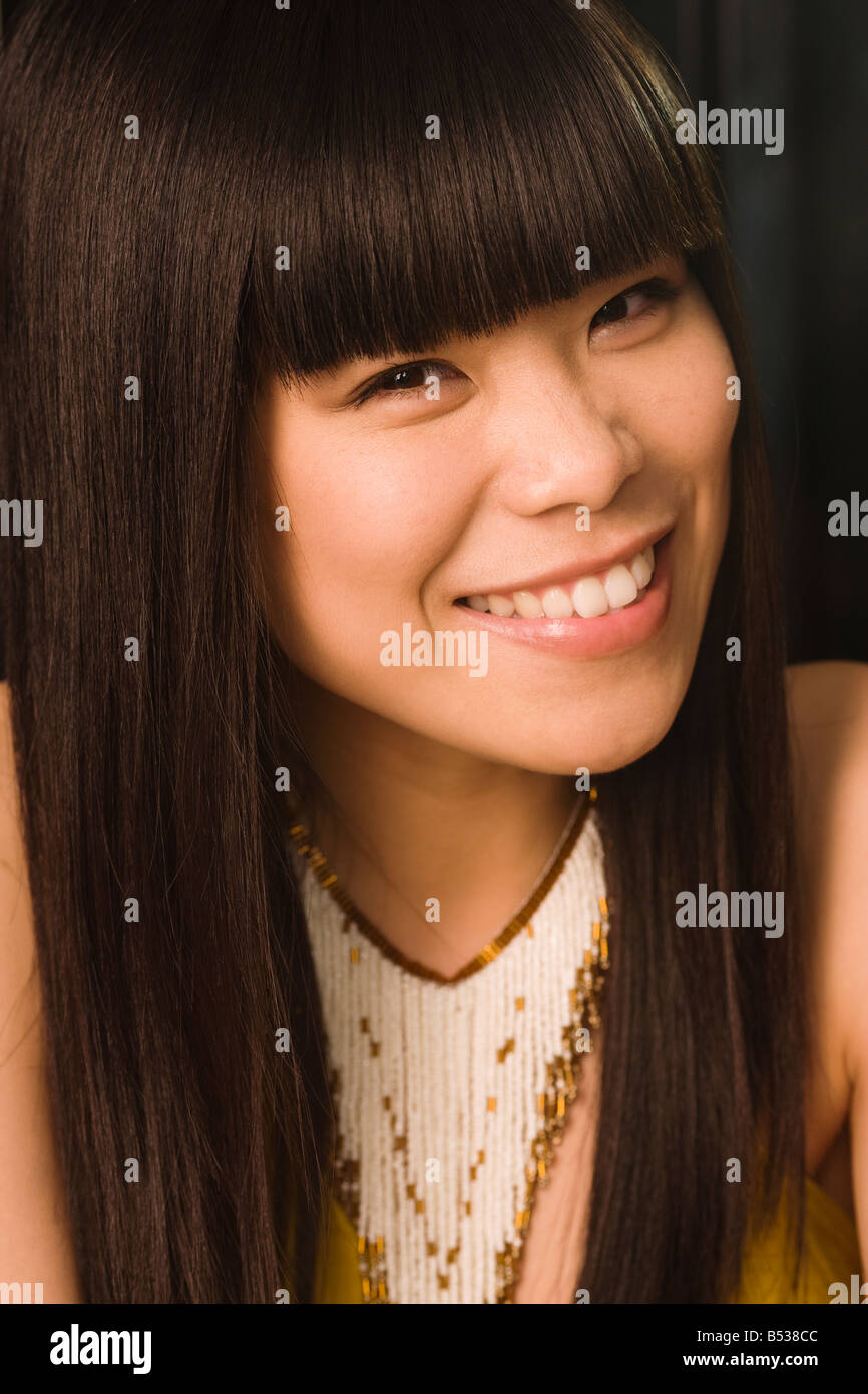 Asian woman smiling Stock Photo - Alamy