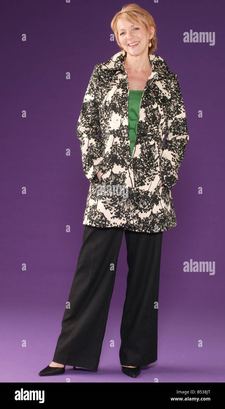 Smiling actress hi-res stock photography and images - Alamy