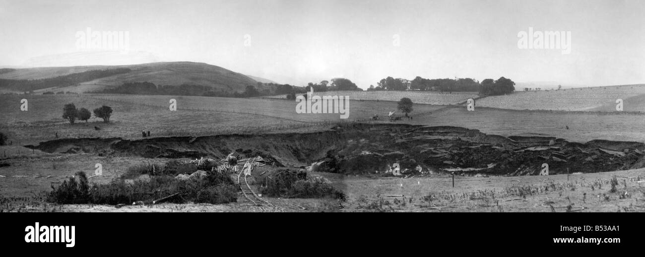 Coal mining disaster at Knockshinnoch Castle, Ayr. 13 killed. September ...