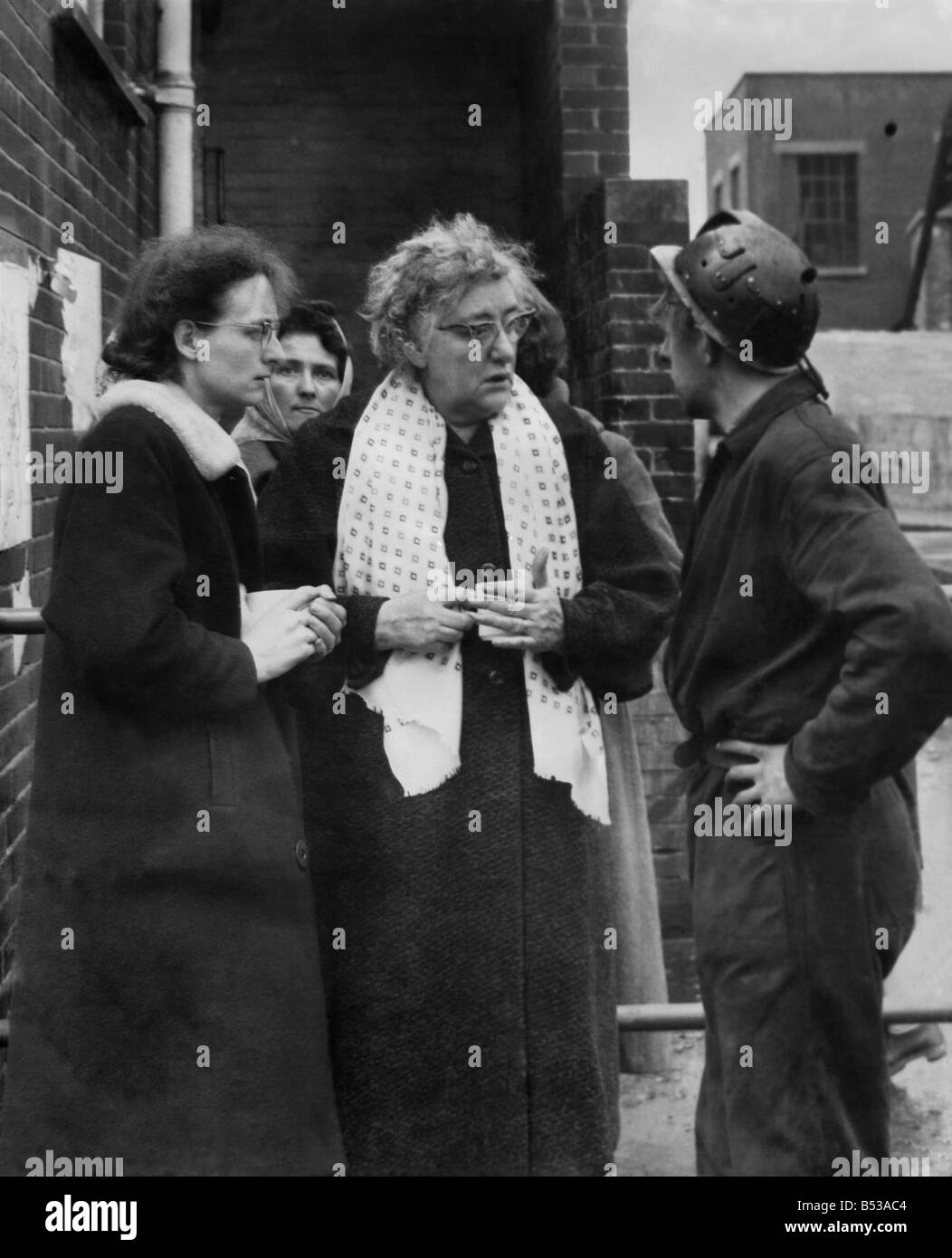Coal Mining accident at Hapton Valley colliery. Family of one of the ...