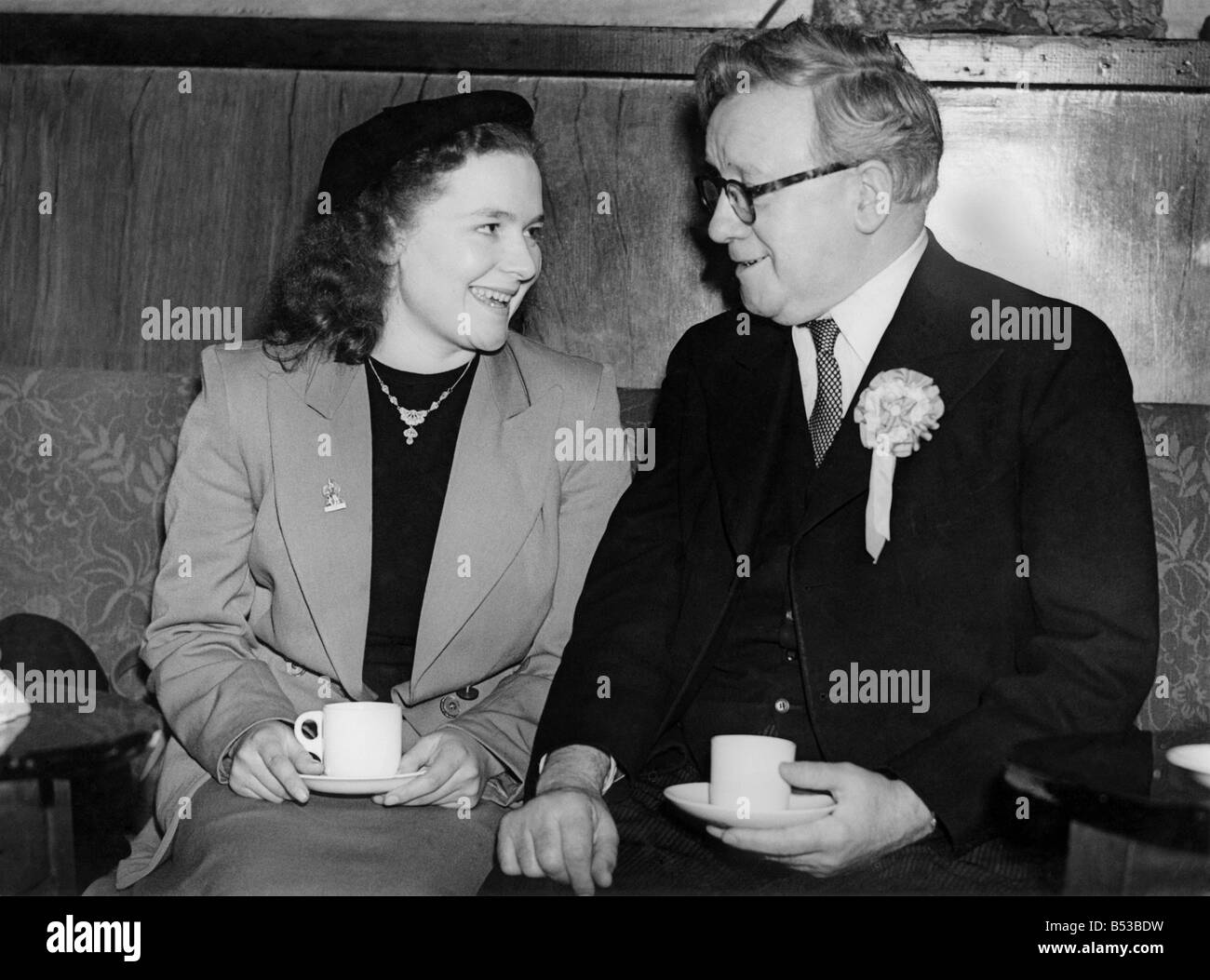 Belle vue 1950s hi-res stock photography and images - Alamy