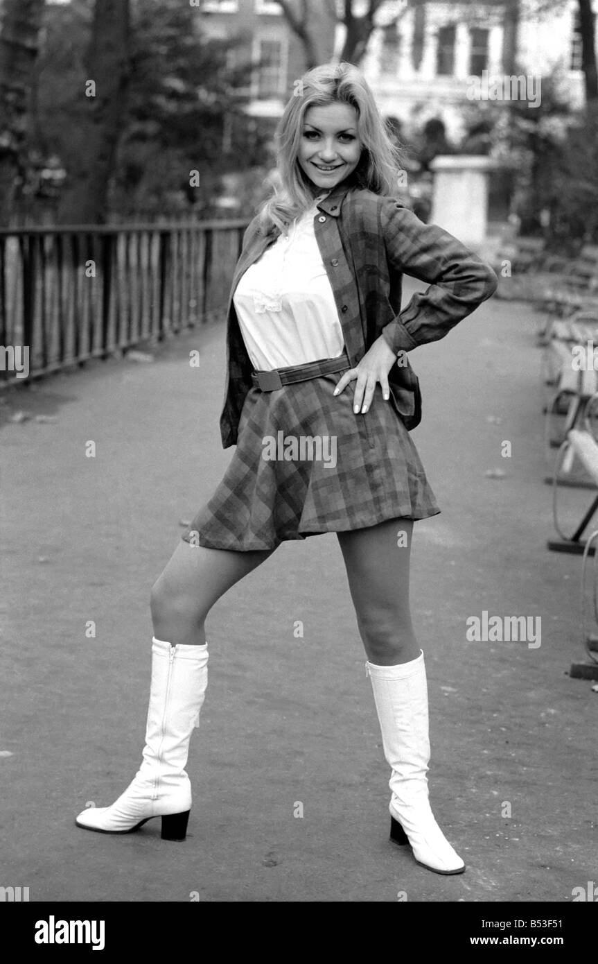 Entertainment: Television actress: 21 year old Donna Reading last ...