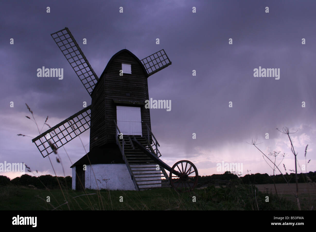 Pitstone Windmill in Bedfordshire, England Stock Photo - Alamy
