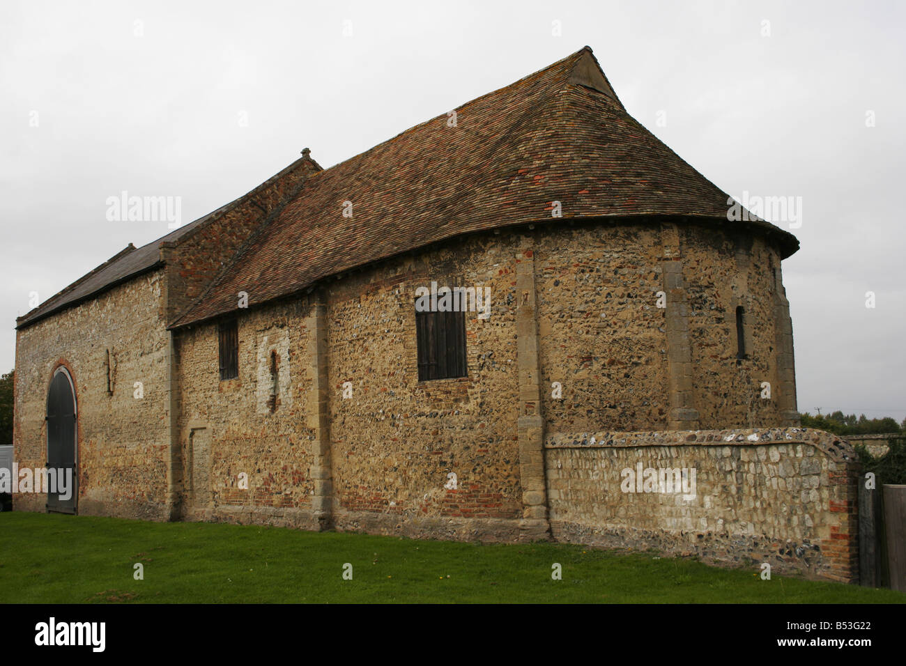 Isleham priory hi-res stock photography and images - Alamy