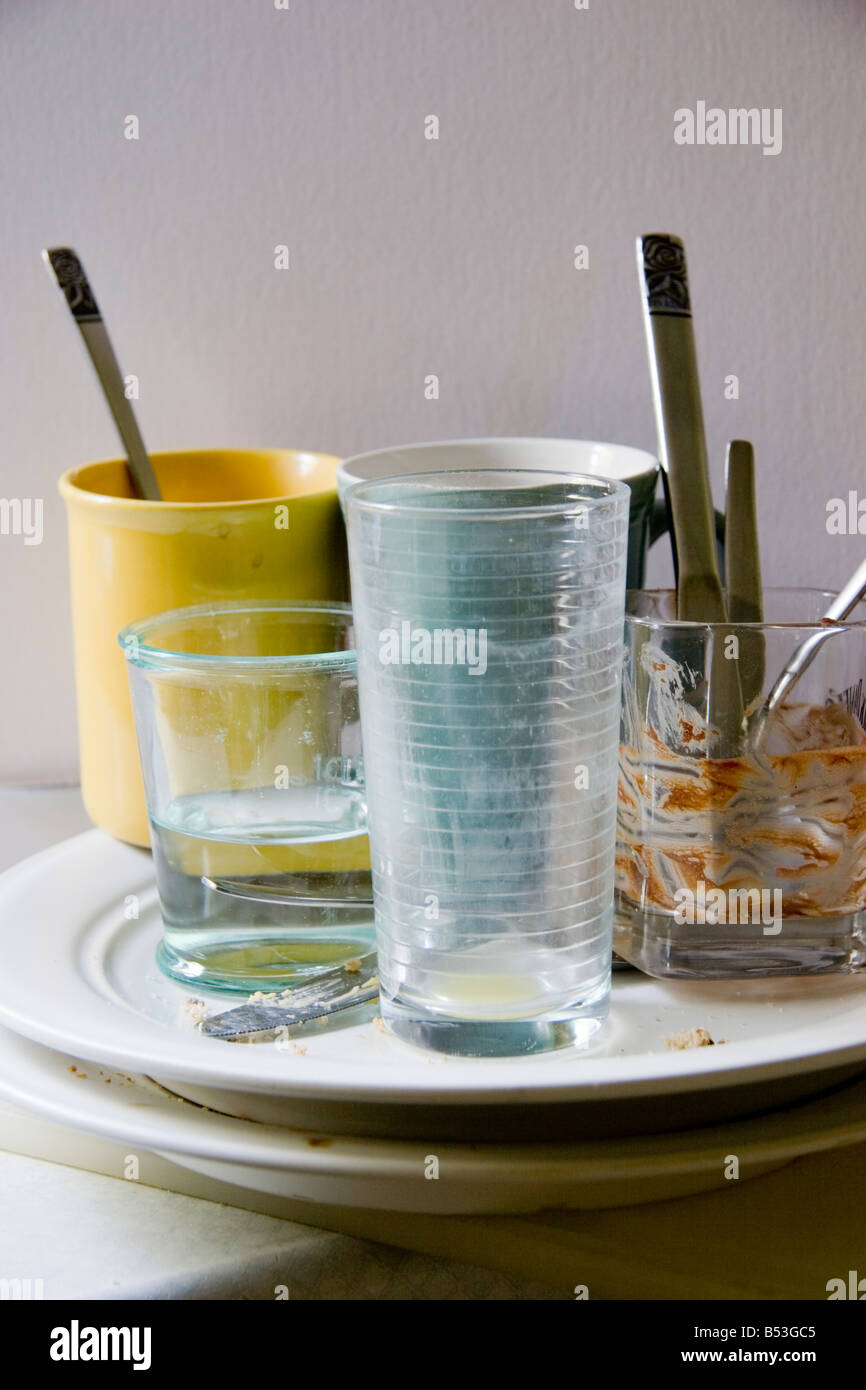Dirty crockery hi-res stock photography and images - Alamy