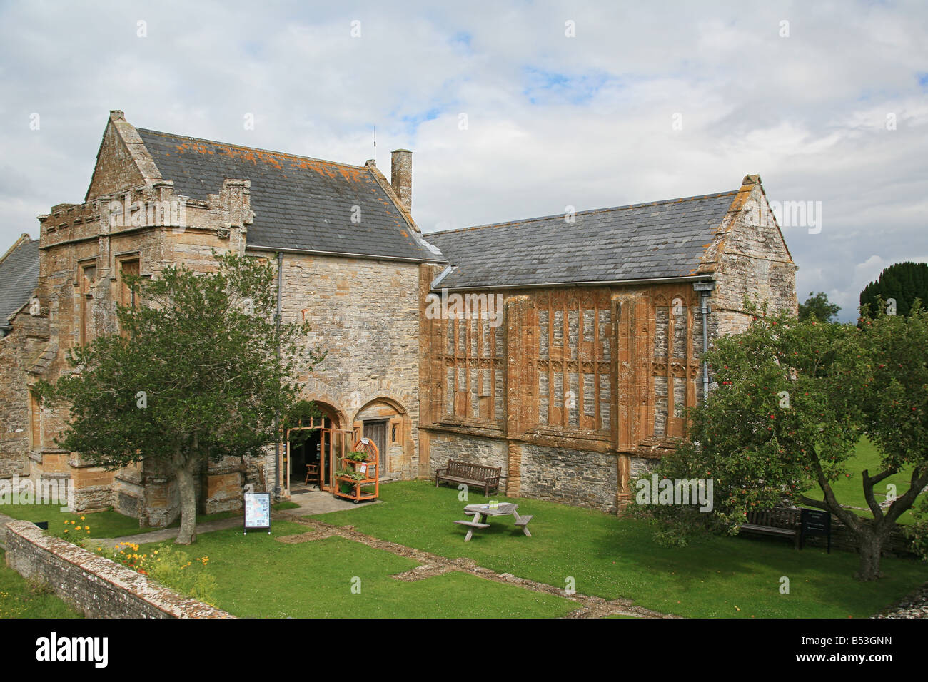 Restored medieval abbey hi-res stock photography and images - Alamy