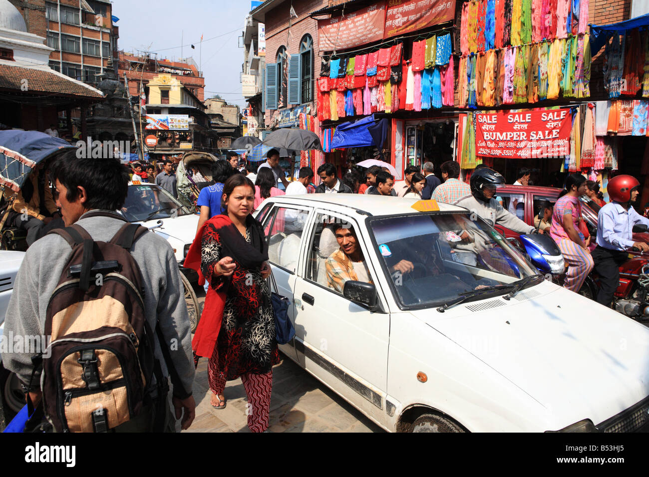 Peak hour in one of the streets of Kathmandu, Nepal Stock Photo - Alamy