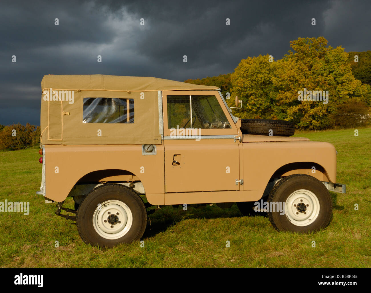 Freshly restored 1960s Land Rover Series 2/2a SWB Softtop in the ...