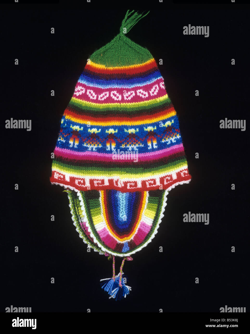 Peruvian Crafts knitted woollen hat from Peru dyed with bright ...