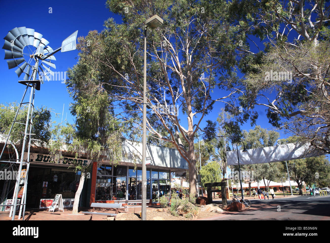 The rustic Todd St Mall, Alice Springs, Northern Territory Stock Photo ...