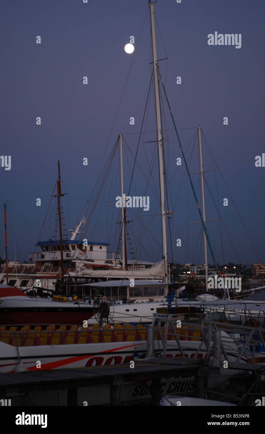 Moonlight Sailing High Resolution Stock Photography and Images - Alamy