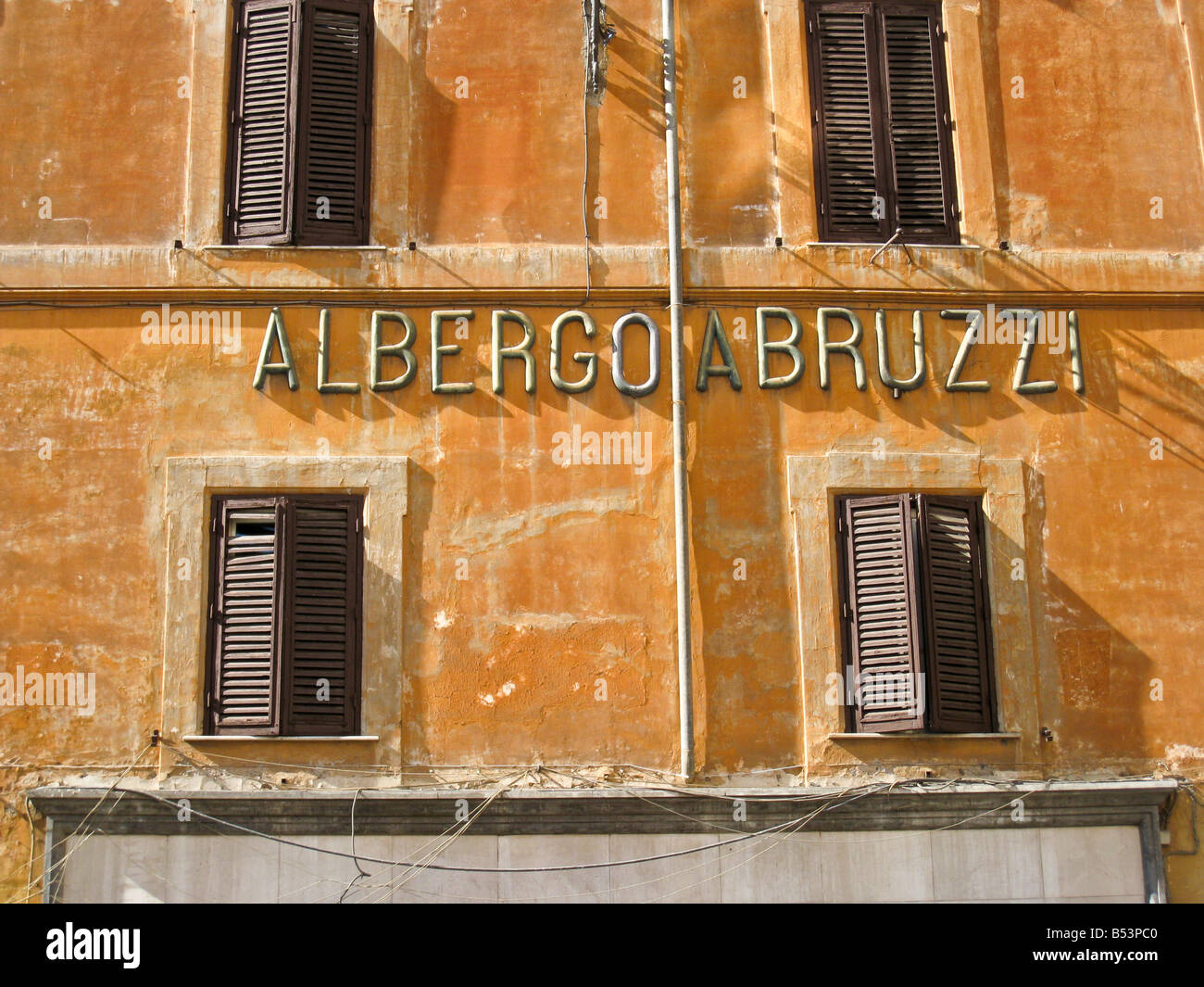 Albergo abruzzi hi-res stock photography and images - Alamy