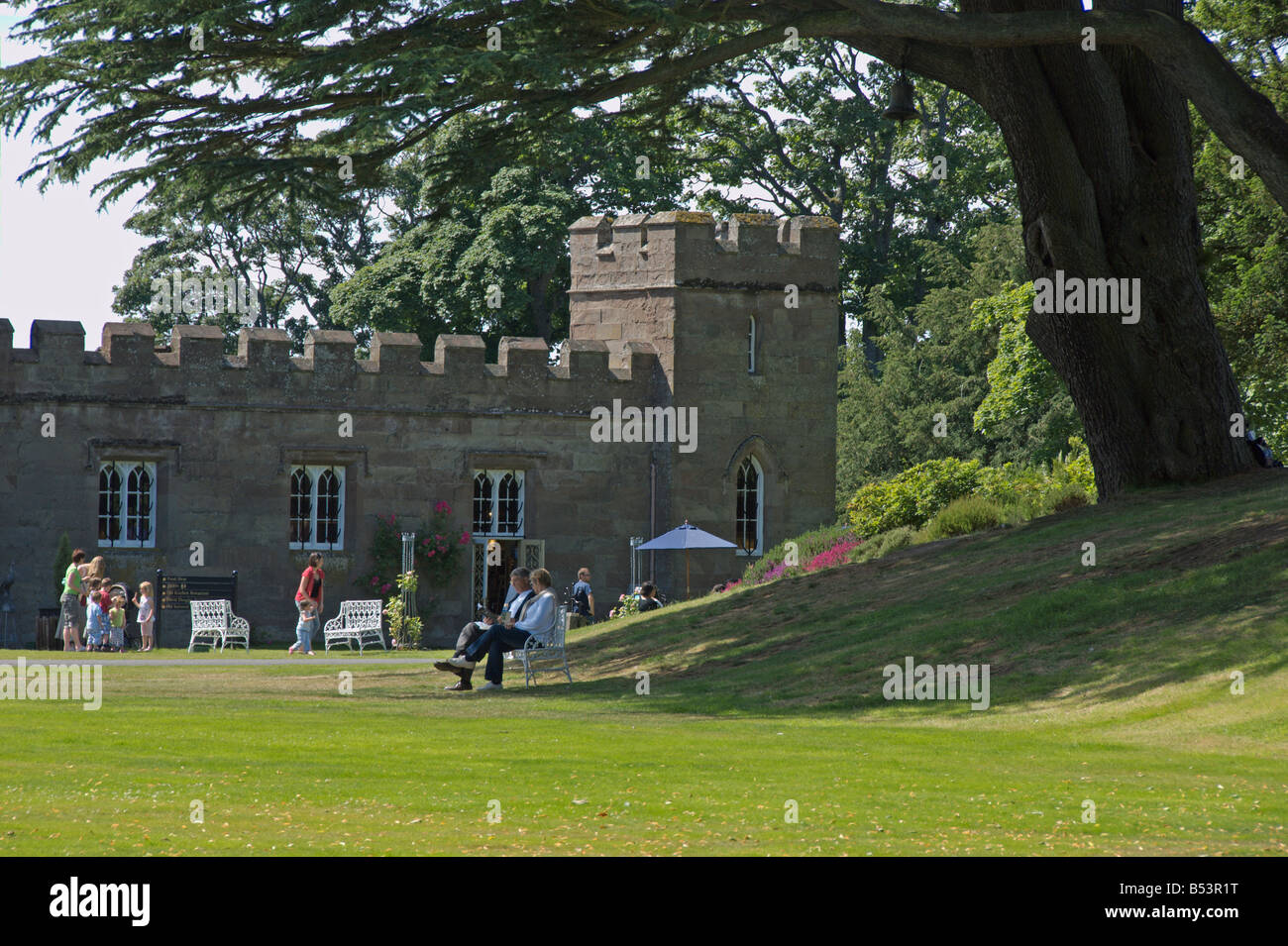 Scone palace scotland hi-res stock photography and images - Alamy