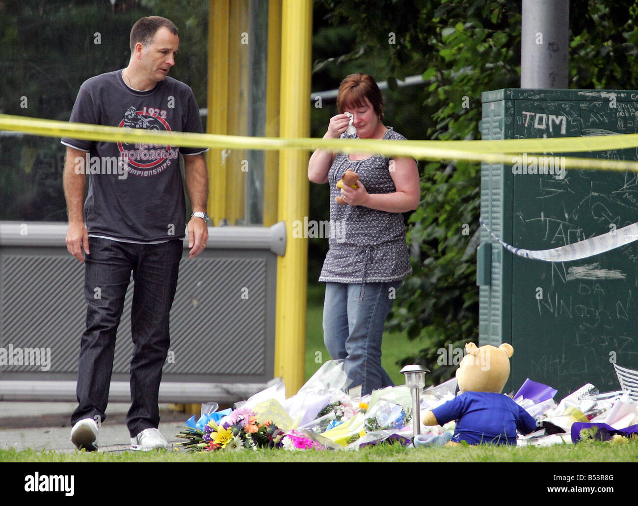 Stephen and Melanie Jones read floral tributes at The Fir Tree Pub in ...