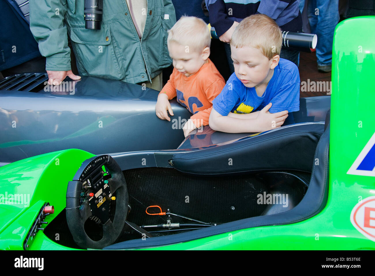 Lola Young High Resolution Stock Photography and Images - Alamy