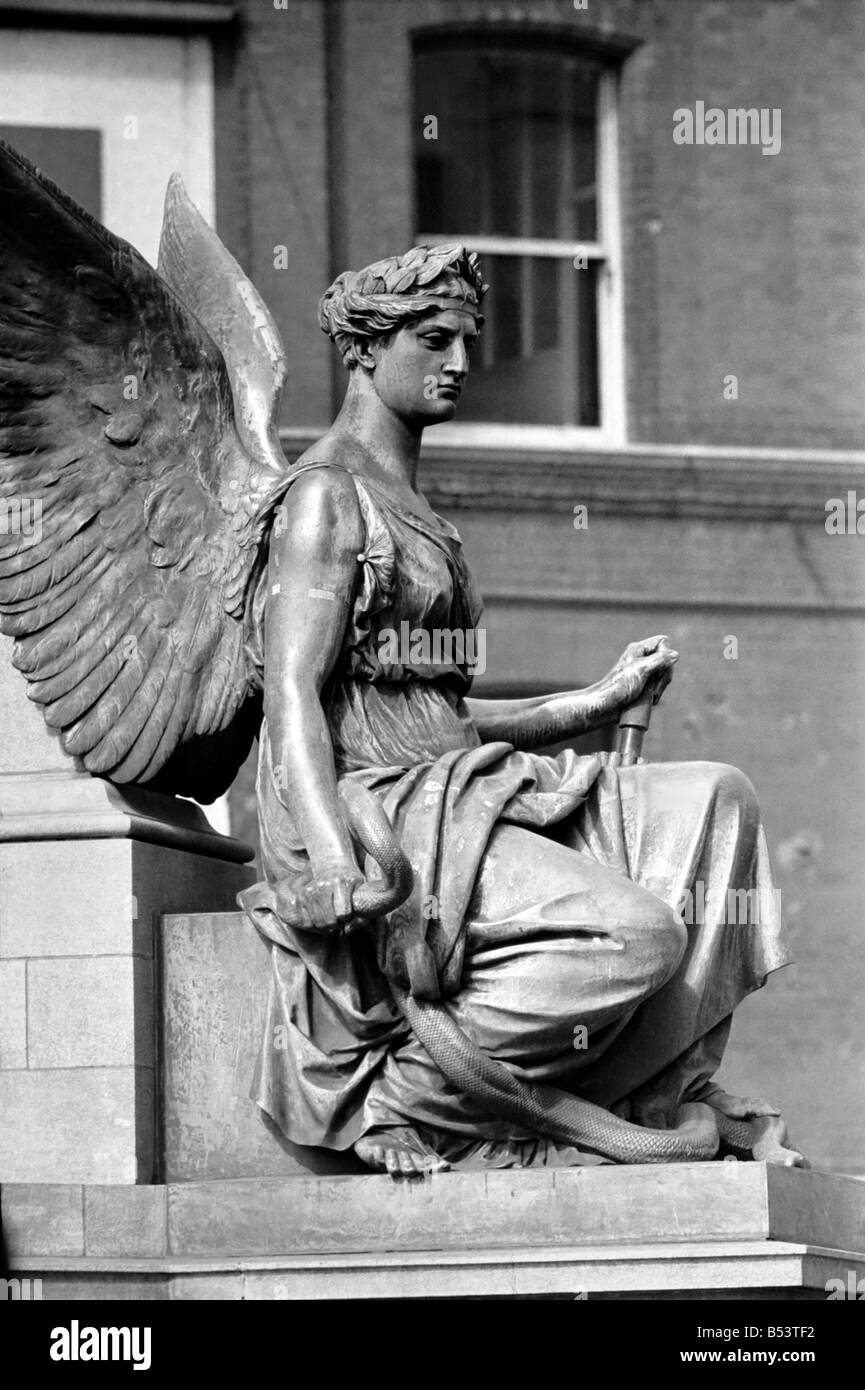 Republic of Ireland. Statues and architecture in the city of Dublin ...