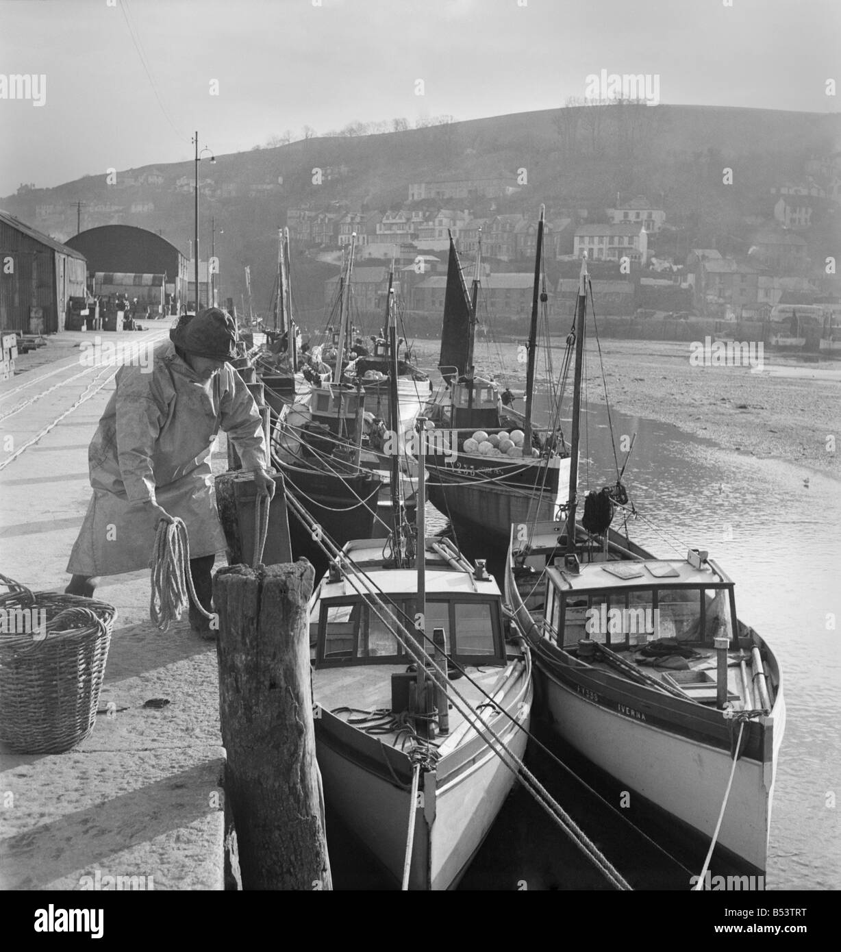 1950s fisherman cornwall hi-res stock photography and images - Alamy