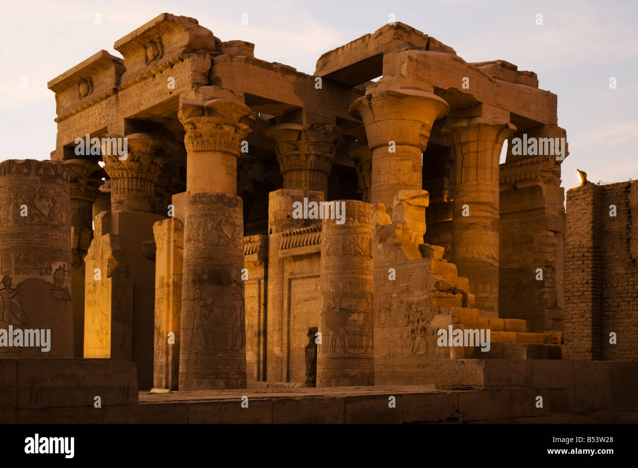 Temple of Kom Ombo Stock Photo - Alamy