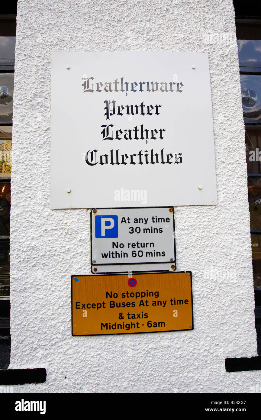 Limited parking hi-res stock photography and images - Alamy