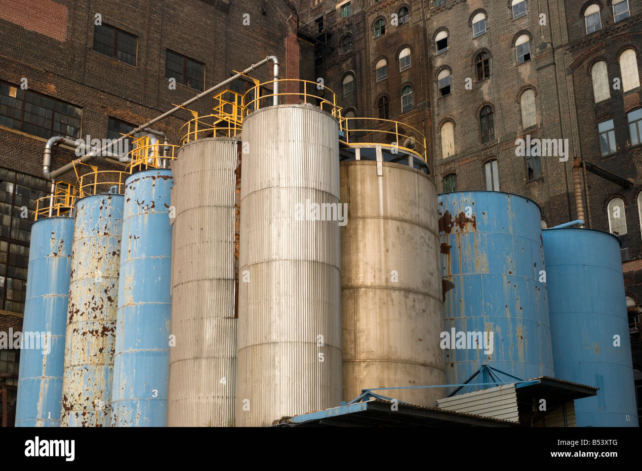 Domino Sugar Refinery Stock Photo - Alamy