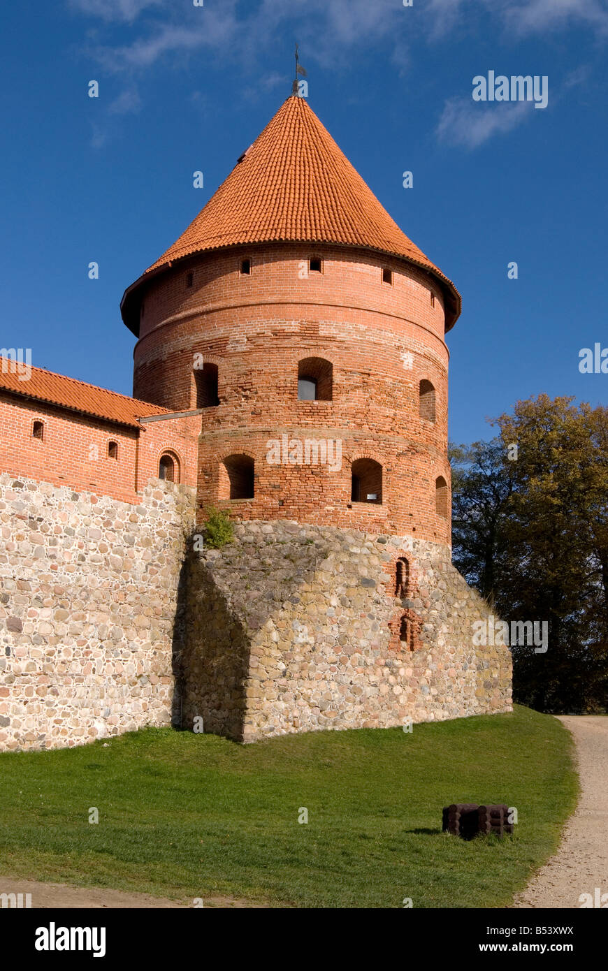 Round turret hi-res stock photography and images - Alamy