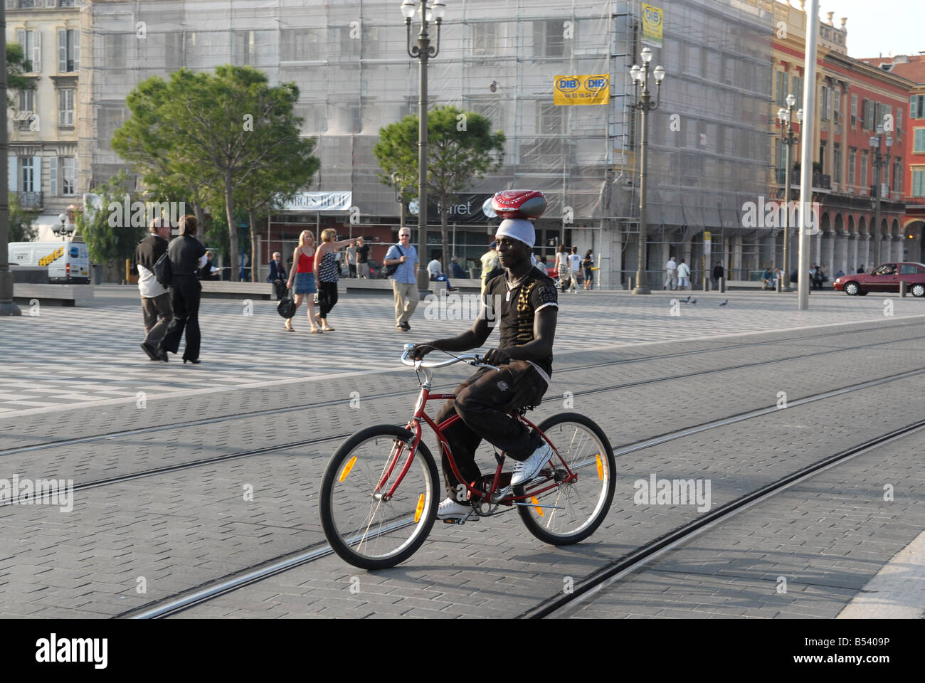 Exhibitionist hi-res stock photography and images - Alamy