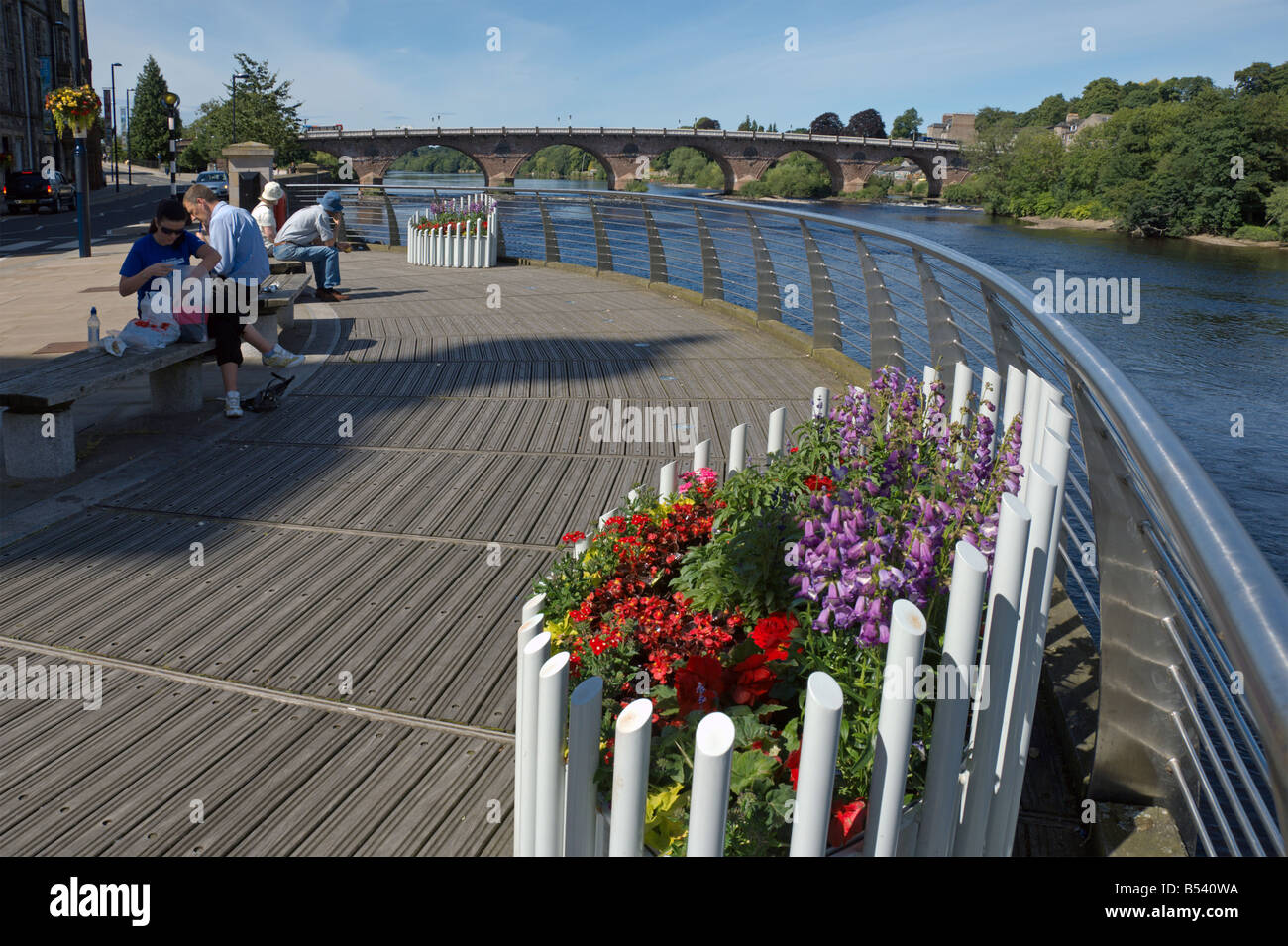 Perth scotland city centre hi-res stock photography and images - Alamy