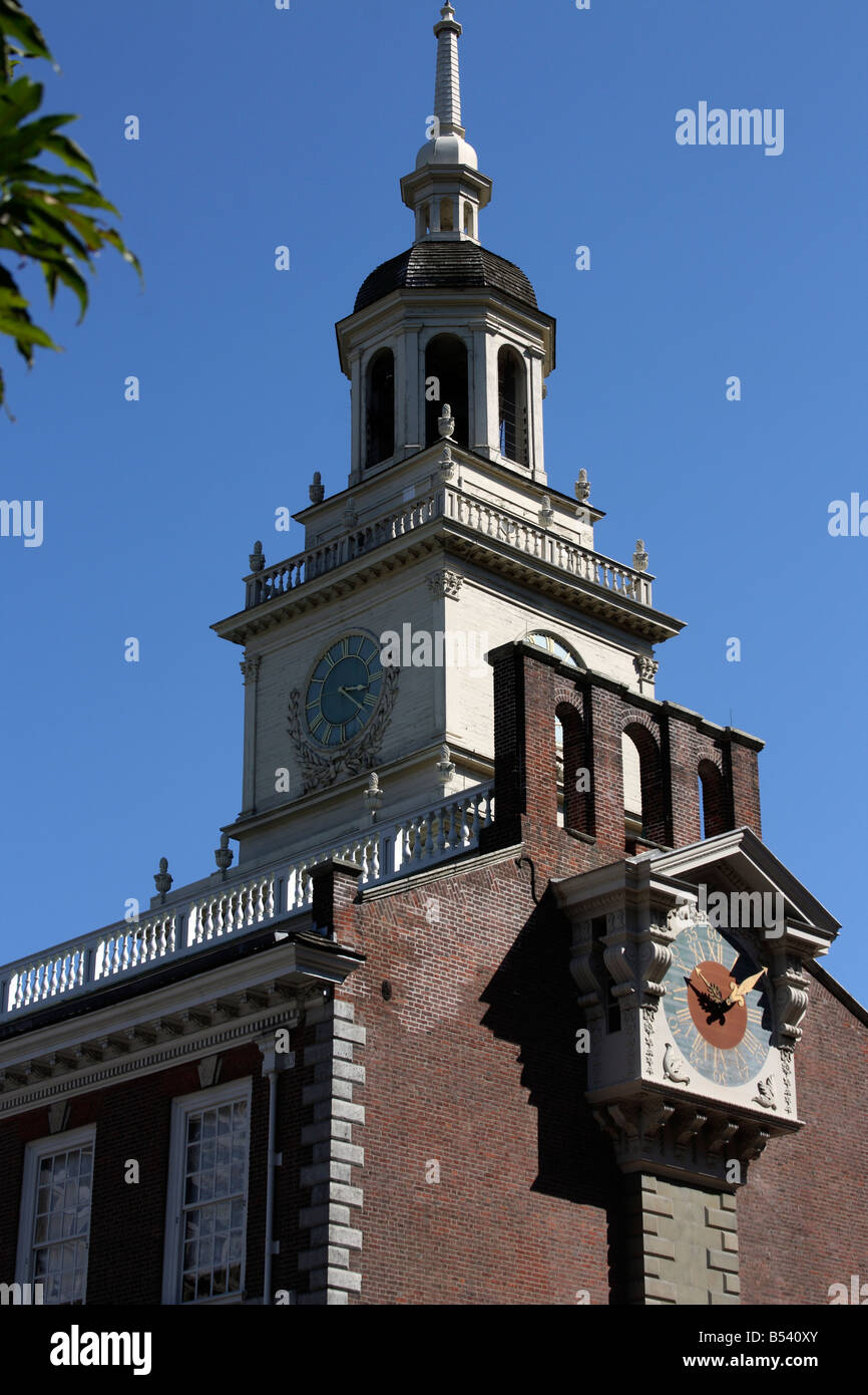 Philadelphia clock tower Stock Photo - Alamy