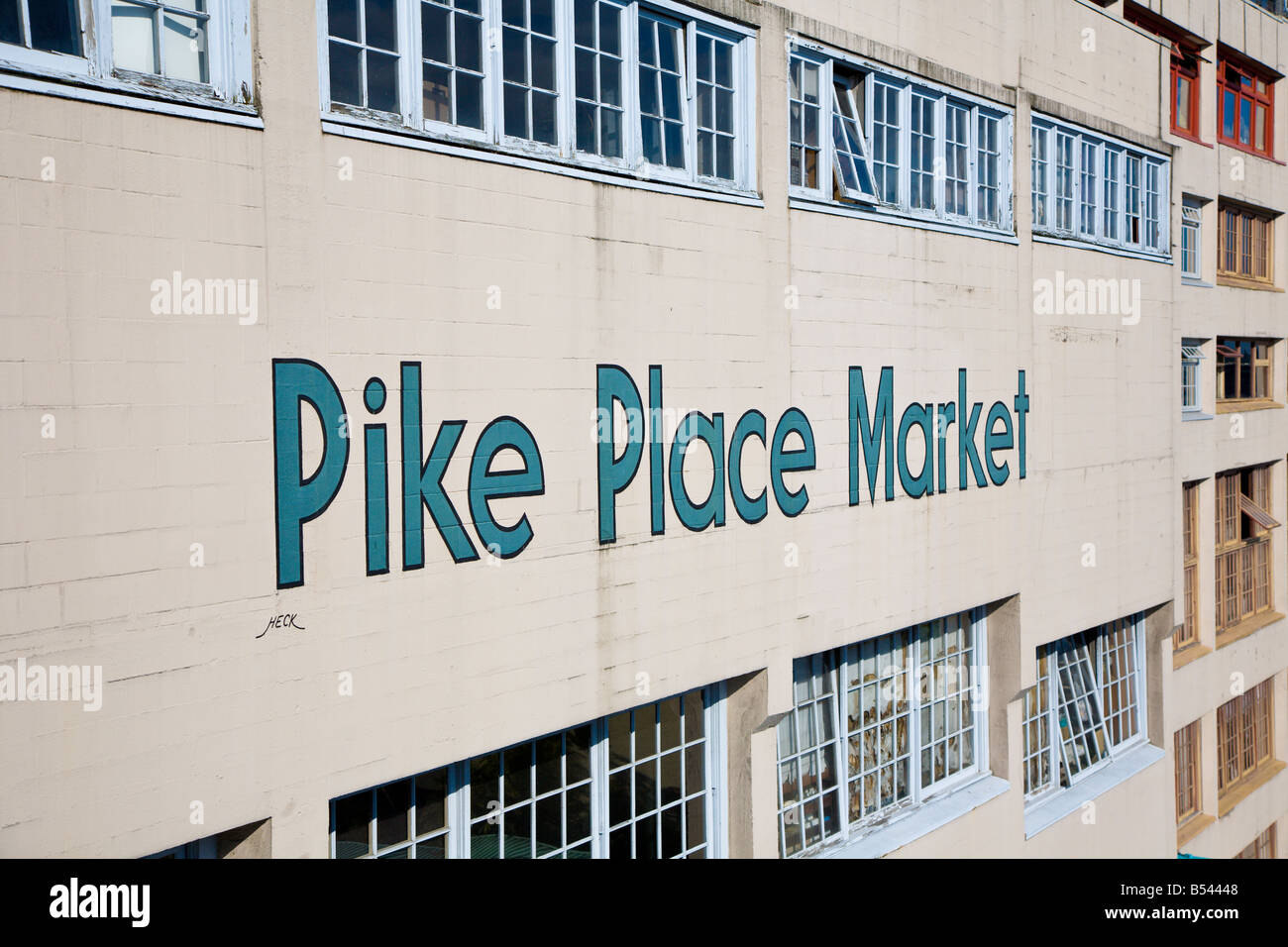 Pile Place Market sign painted on building in downtown Seattle ...