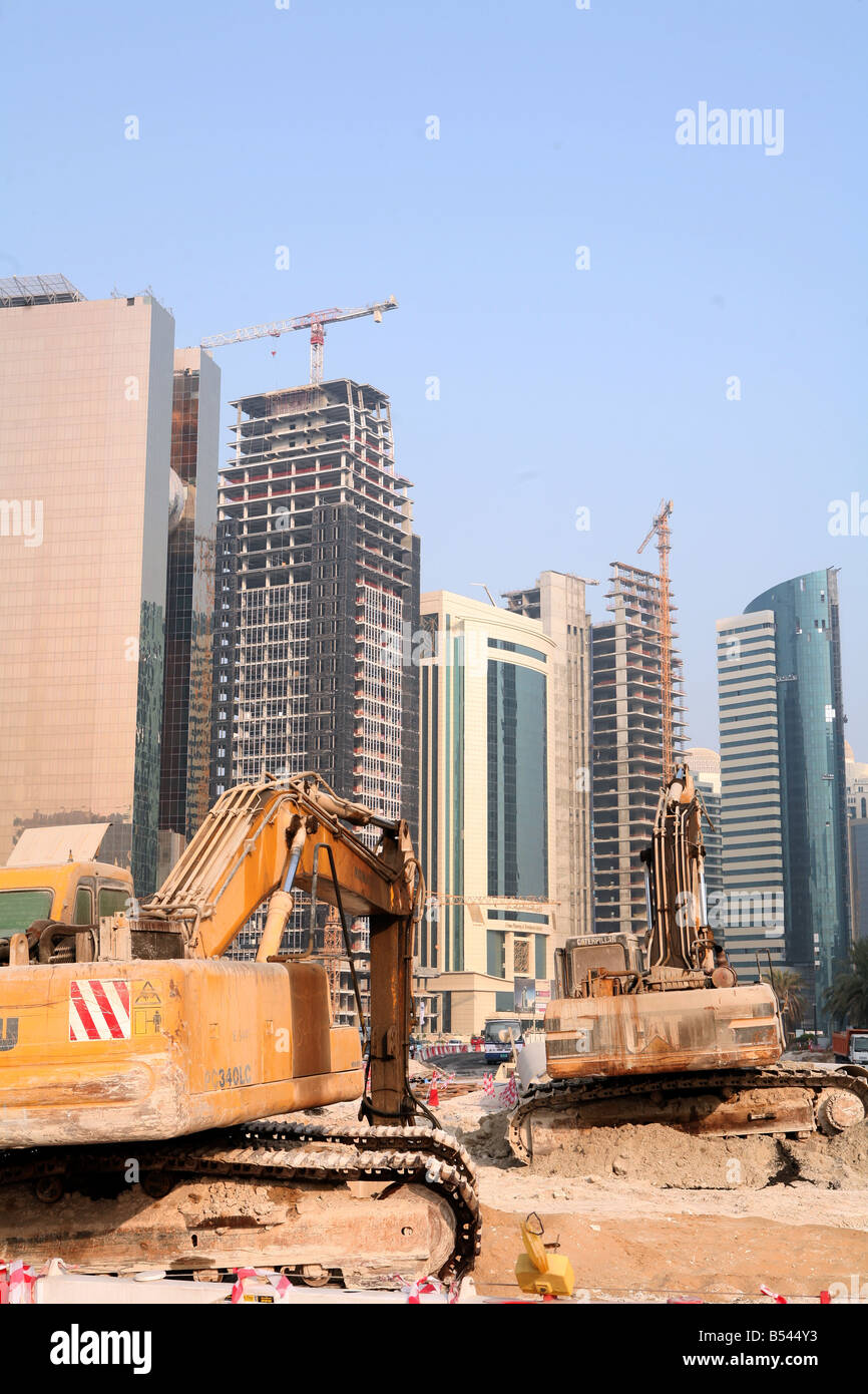 Under construction doha hi-res stock photography and images - Alamy