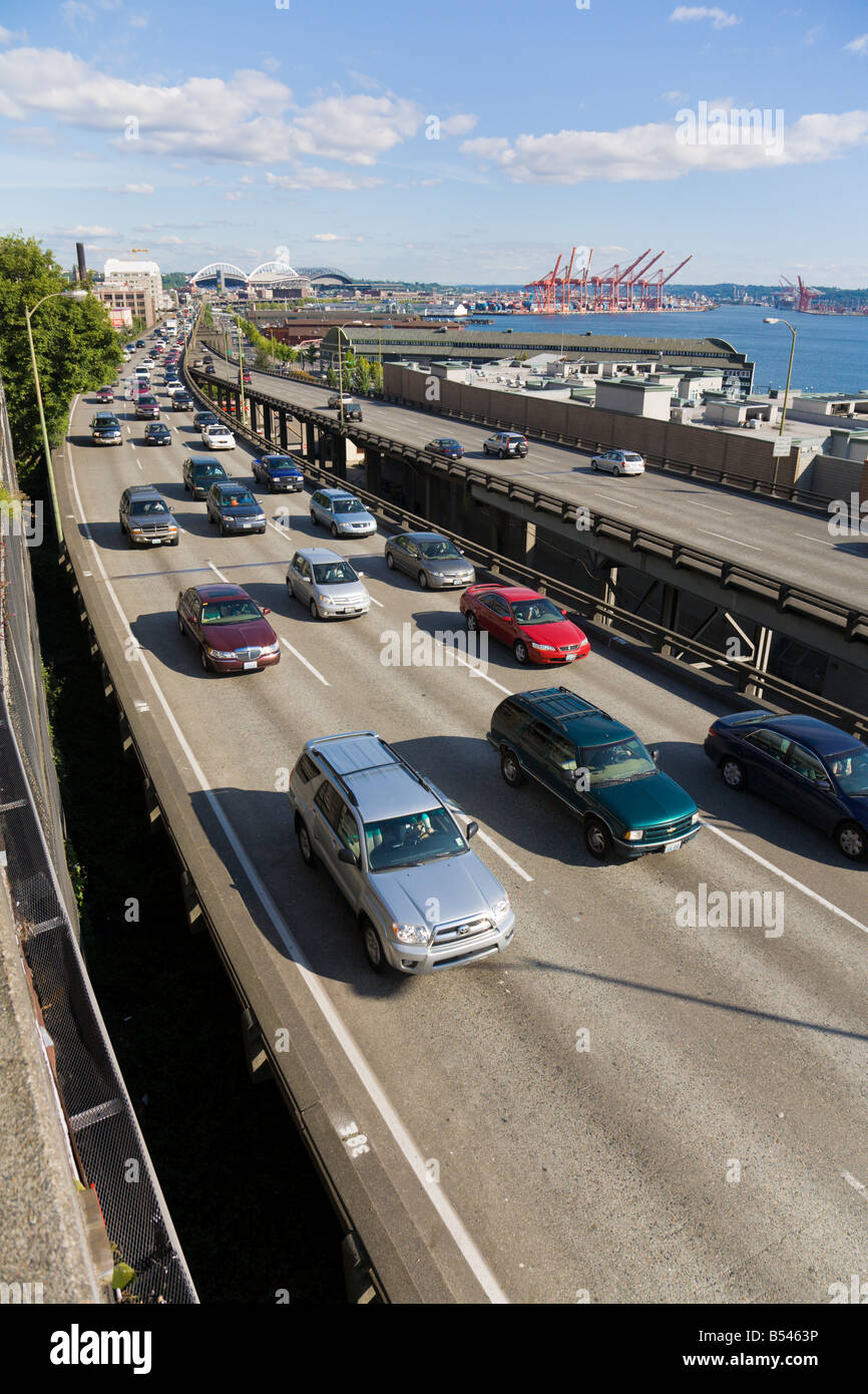 Highway traffic along waterfront in Seattle Washington Stock Photo - Alamy