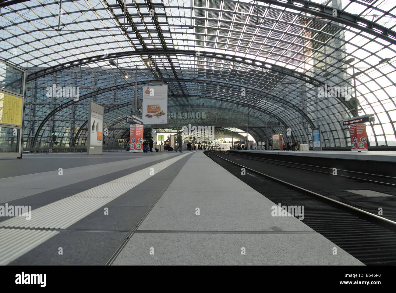 Platform of Berlin central station Berlin Germany Stock Photo - Alamy